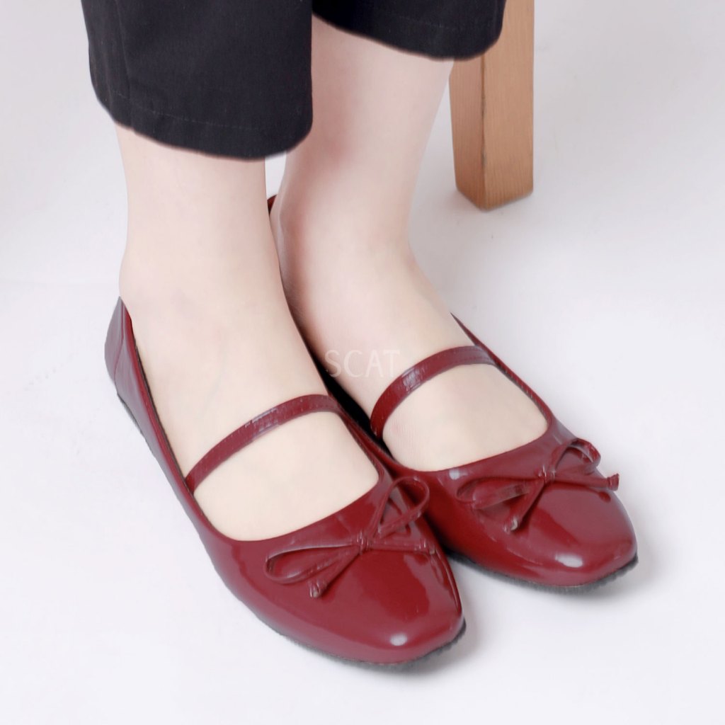 Jual SCAT Sepatu Flatshoes Dwine Model Ballet Kekinian | Shopee Indonesia