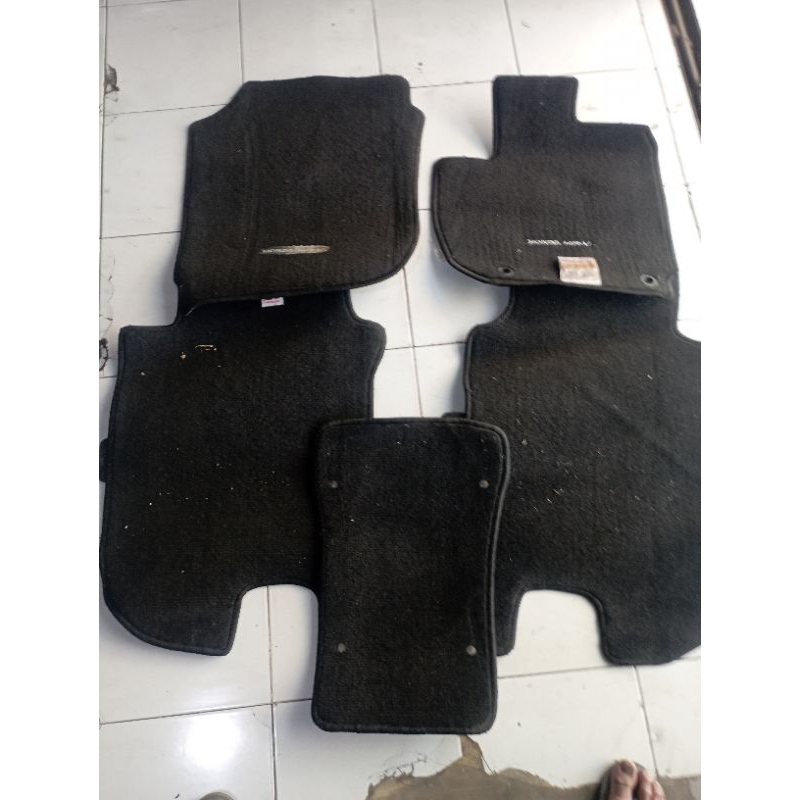 Jual KARPET BLUDRU HONDA HRV ORIGINAL BAWAAN MOBIL FULL SET 5 PCS ...