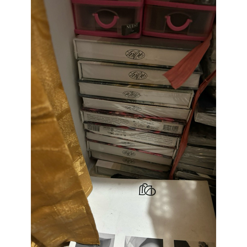 Jual [READY] Boynextdoor sealed album 1st single album who! | Shopee Indonesia
