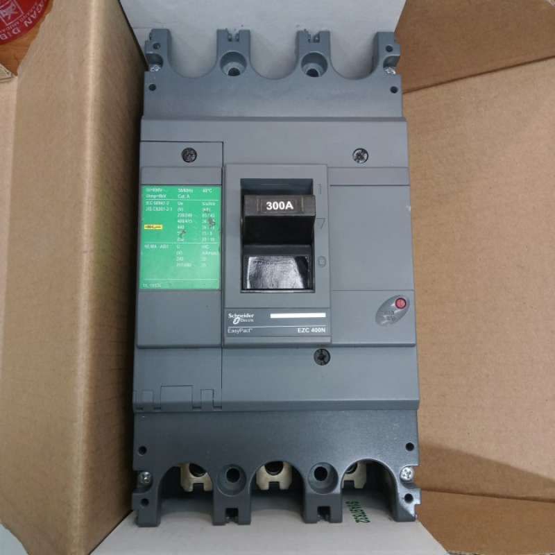 Jual MCCB EZC 400N 3PHASE 300/320/350/400 ampere original kualitas ...