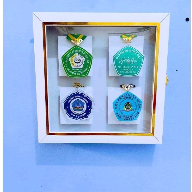 Jual Frame Medali / Bingkai Medali Modern / Display Medali | Shopee ...