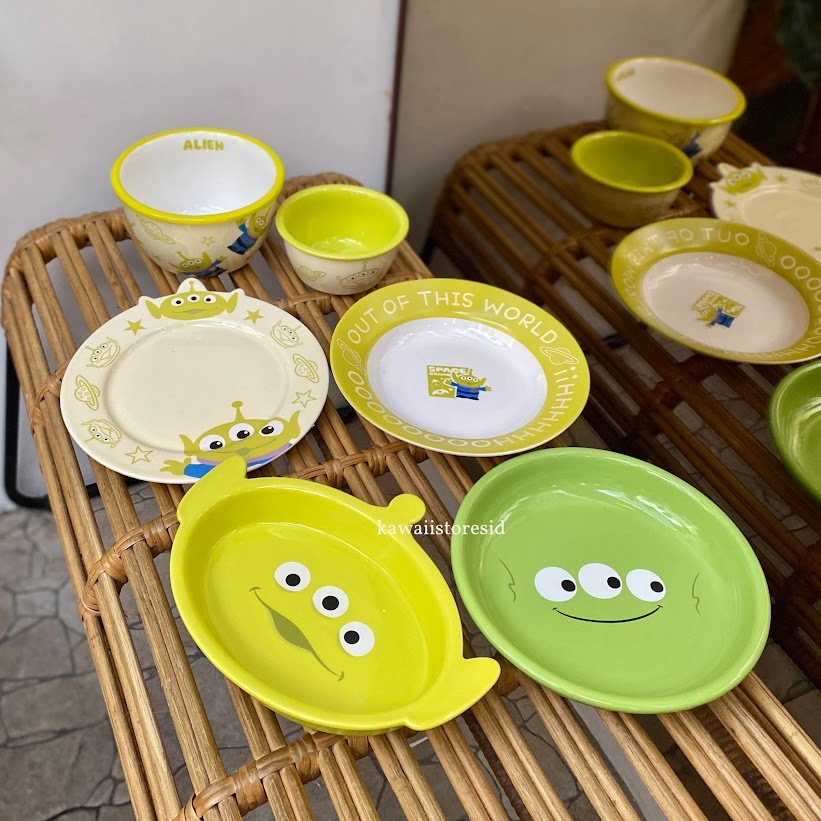 Jual Piring Keramik Alat Makan Anak Karakter Kartun Buzz Alien Kado ...