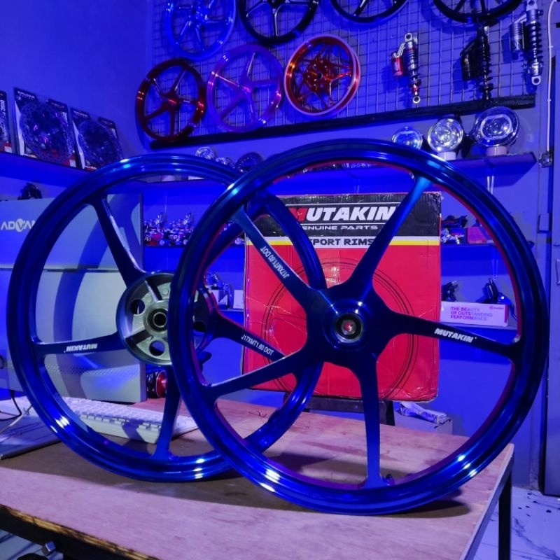 Jual Velg Mutakin 525 Ring 17 160/160 Blue Anodize Double Disc PNP MX ...