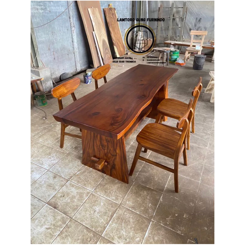 Jual Set Meja Makan Solid Trembesi dengan 4 Kursi Ropan dudukan Kayu ...