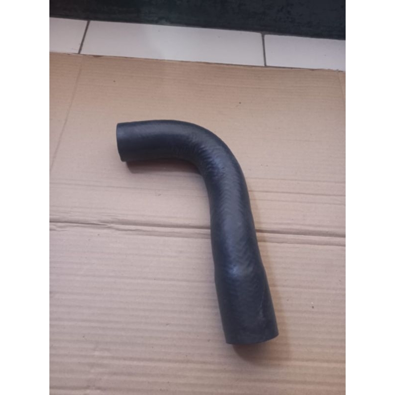 Jual Selang Radiator Hose 125,130 Ht,Lt Hino Dutro Wu340 Atas | Shopee ...