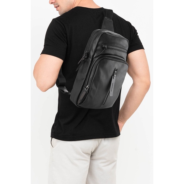 Jual TAS CROSSBODY KULIT PRIA | SIMPLE DAN PRAKTIS | ELEGAN | Shopee ...