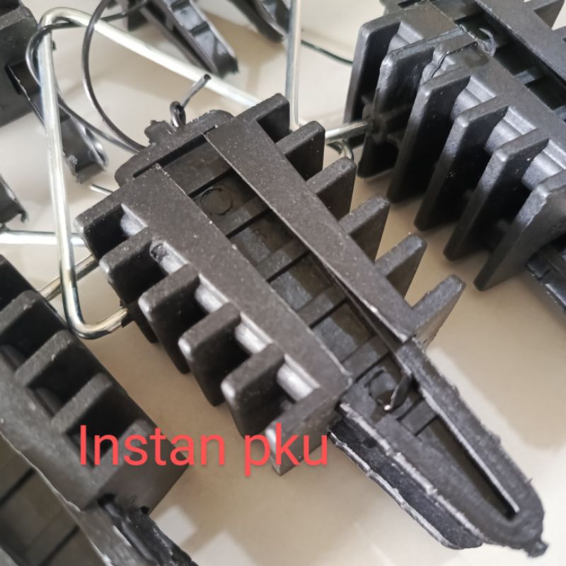 Jual Wedge Clamp service kabel PLN (Tarikan klem servis twisted capit ...