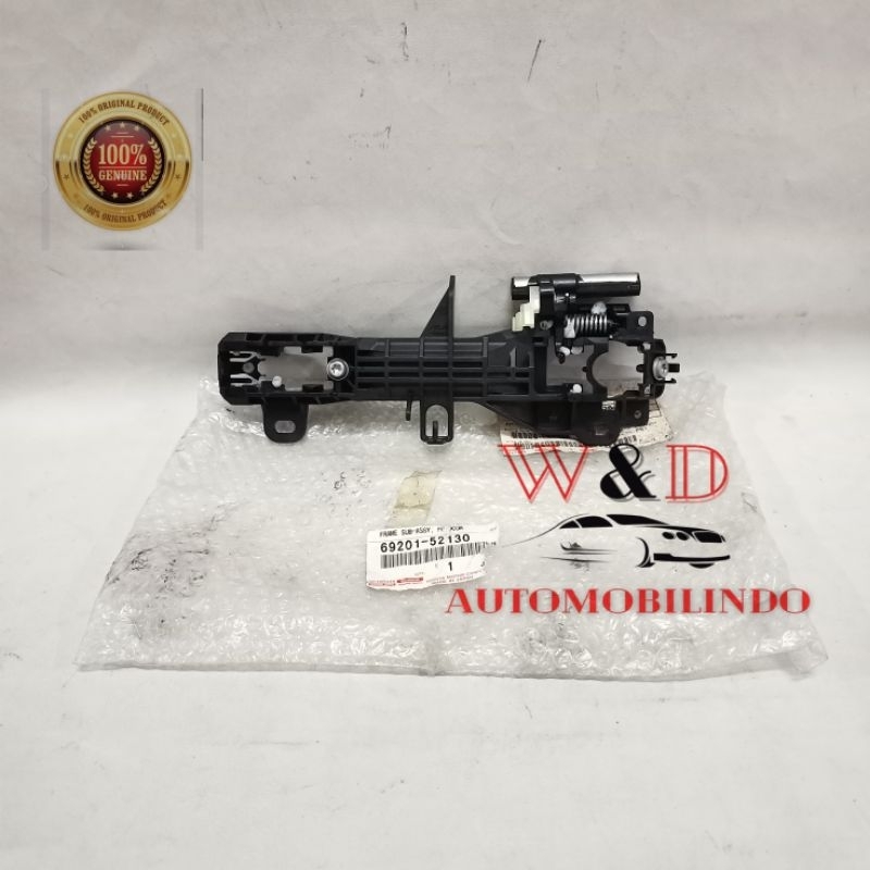 Jual frame handle pintu depan kanan Toyota Alphard Vellfire Corolla ...