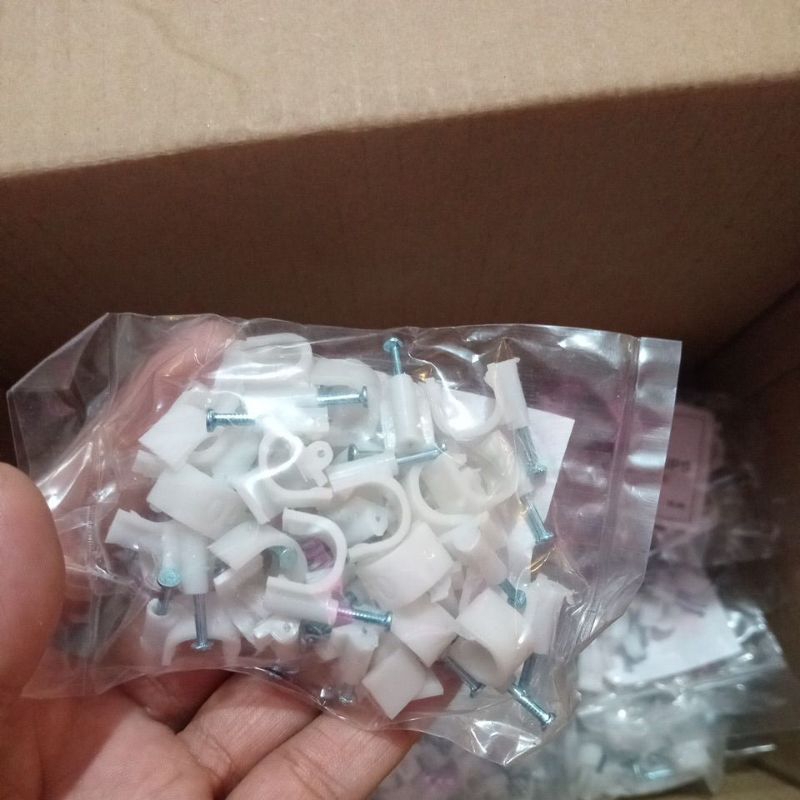 Jual paku klem kabel putih paku kabel Round cable clips 100% paku beton ...