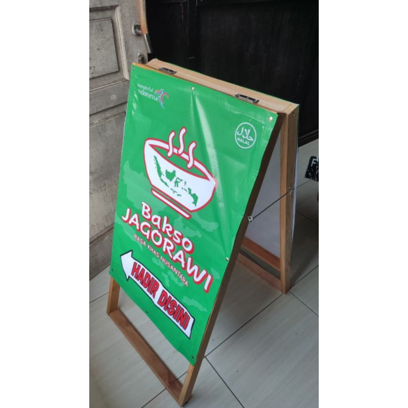 Jual STANDING KAYU + BANNER ( 2 SISI BANNER) | Shopee Indonesia