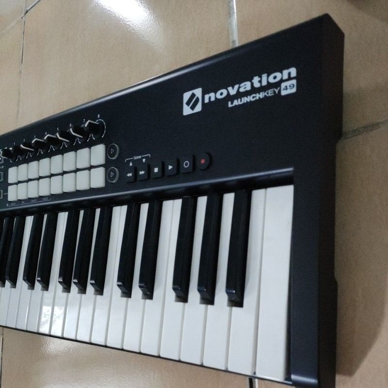 Jual Keyboard Novation MK2 Launchkey 49 USB MIDI Controller (FREE ...