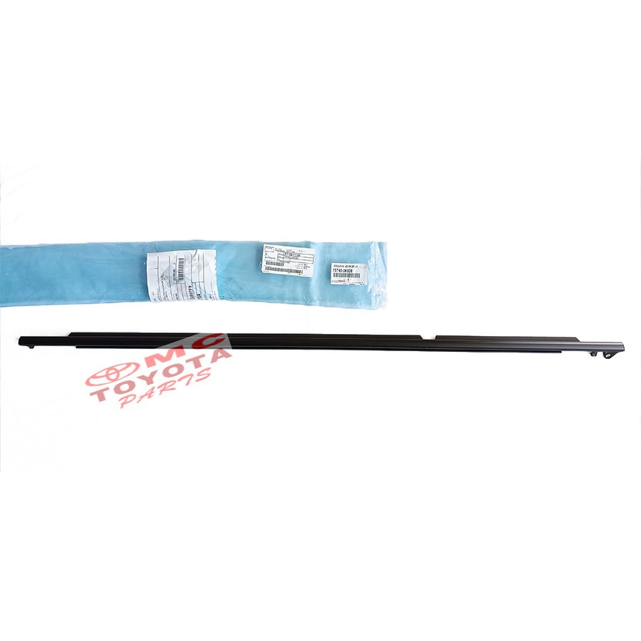 Jual Pelipit Pintu Karet Kaca Luar Belakang Kiri Toyota Innova Reborn ...