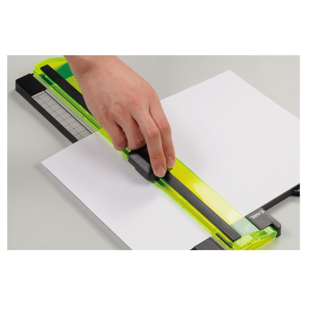 Jual Carl paper cutter disk light rotary personal trimmer DC 100N ...