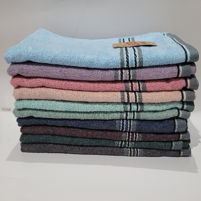 Jual Handuk MERAH PUTIH GO / HANDUK MANDI / HANDUK DEWASA ukuran 70x135 ...