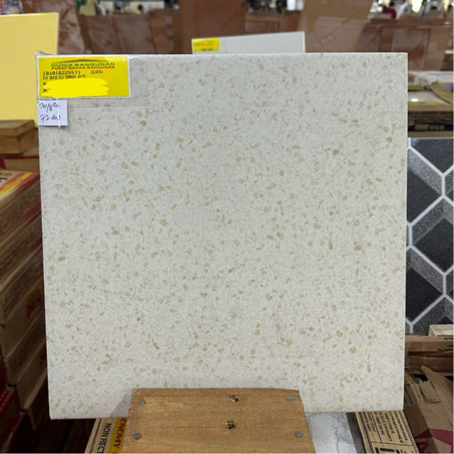 Jual Keramik 30x30 KIA Terrazo White Keramik Lantai / Keramik Lantai ... Jual Keramik 30x30 KIA Terrazo White Keramik Lantai / Keramik Lantai ...