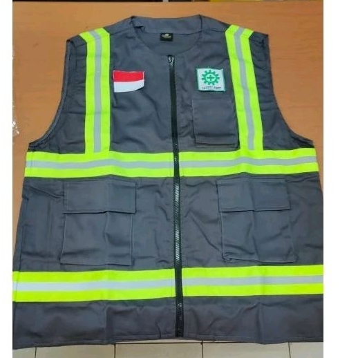 Jual ROMPI SAFETY PROYEK FREE LOGO BENDERA LOGO KATIGA | Shopee Indonesia