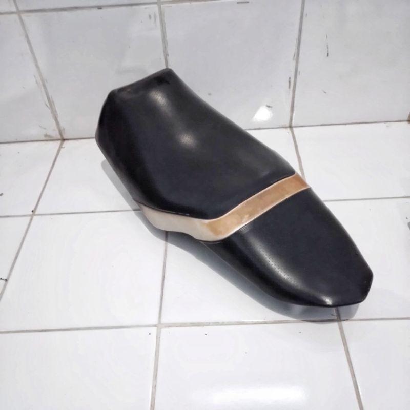 Jual jok Jog Sadel Yamaha Byson Bekas Original Copotan | Shopee Indonesia