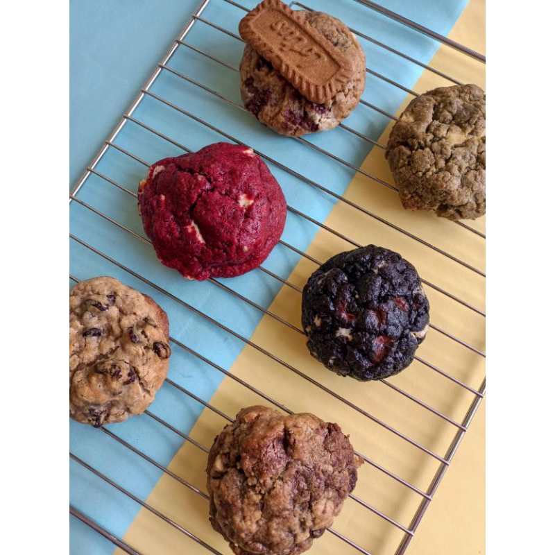 Jual SOFT BAKED COOKIES | NYC STYLE COOKIES - @mokie_null | Shopee ...