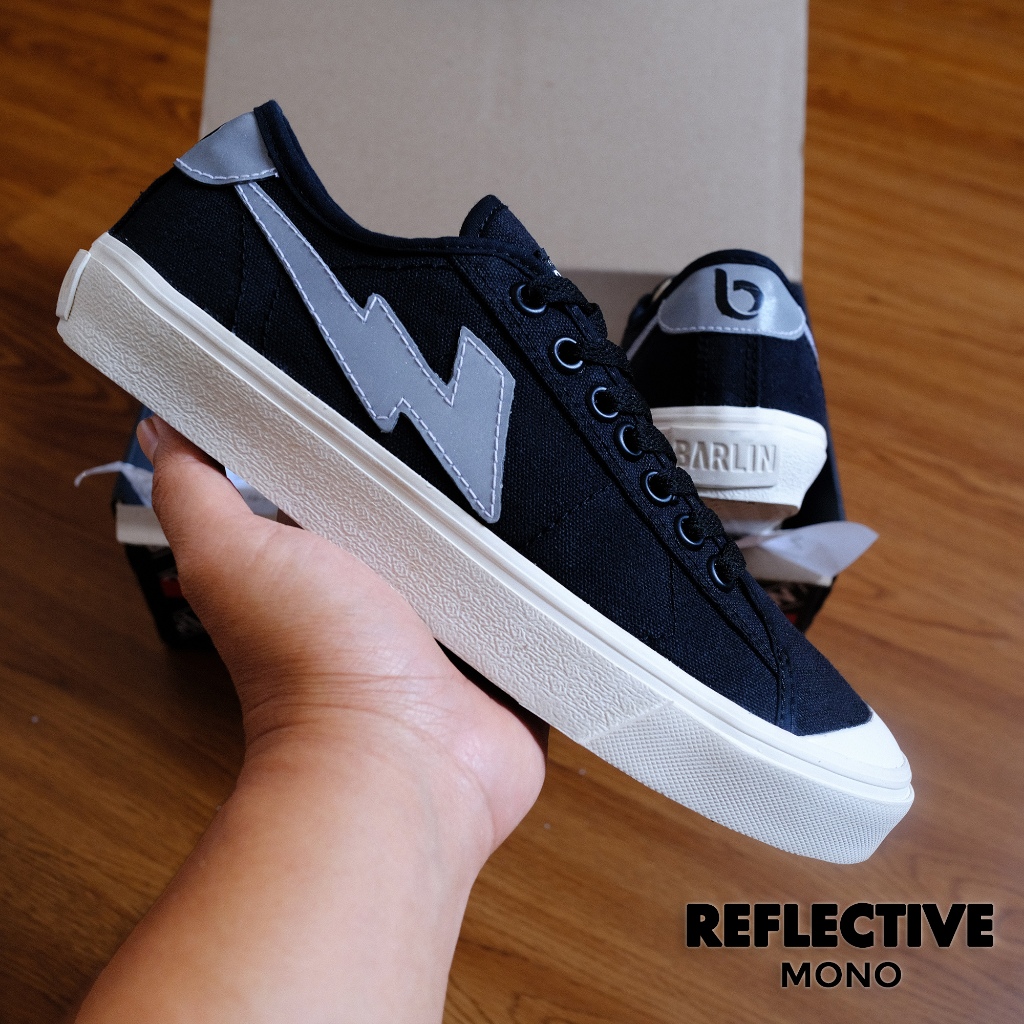 Jual Sepatu Reflektif Mono Bisa Menyala Saat Terkena Cahaya Sepatu ...