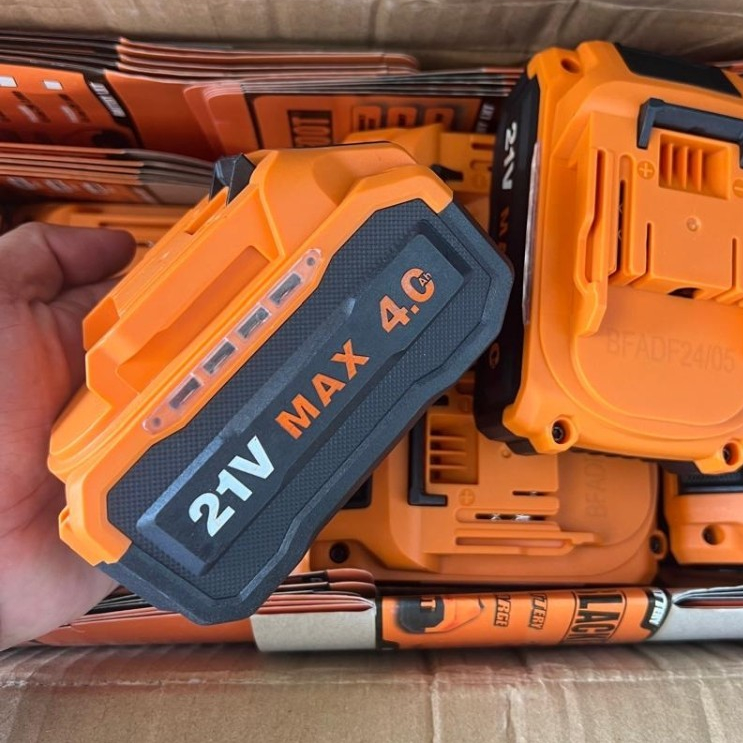 Jual Baterai 21V 4ah LXT MAKITA slot RYU,BLACKFOOT,MODERN,NAGAWA,NRT,KAMOLEE. | Shopee Indonesia