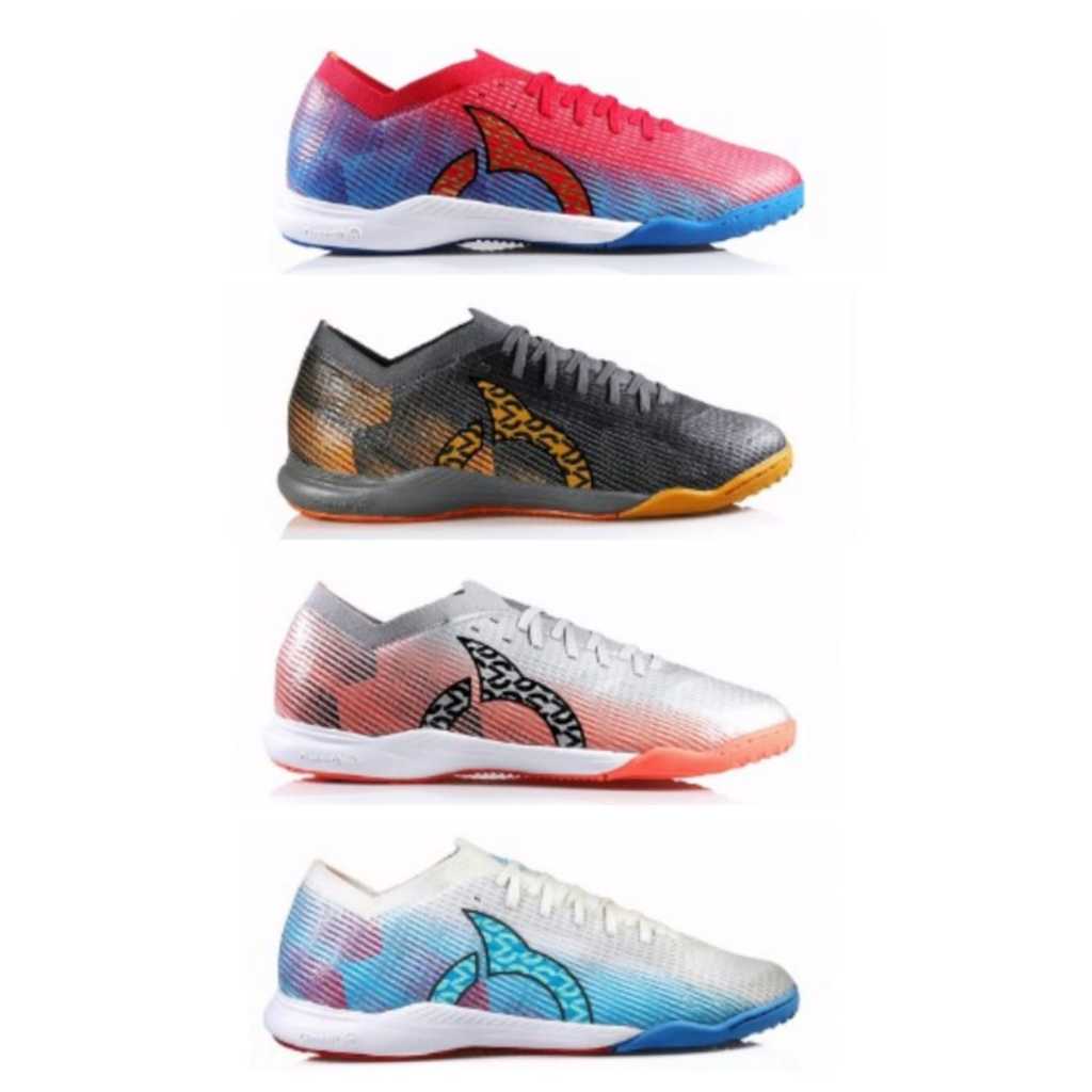Jual Sepatu Futsal Ortuseight Catalyst LIBERTE V3 IN - Black White ...