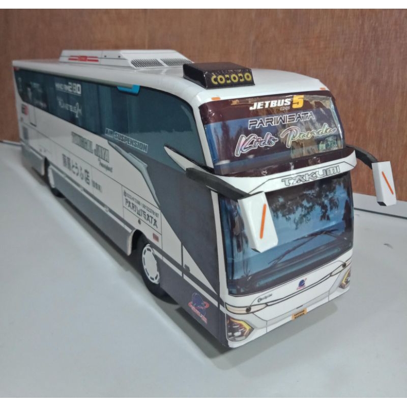 Jual Basuri Corong Atas Variasi Miniatur Bus skala 1:35 (variasi/tidak ...