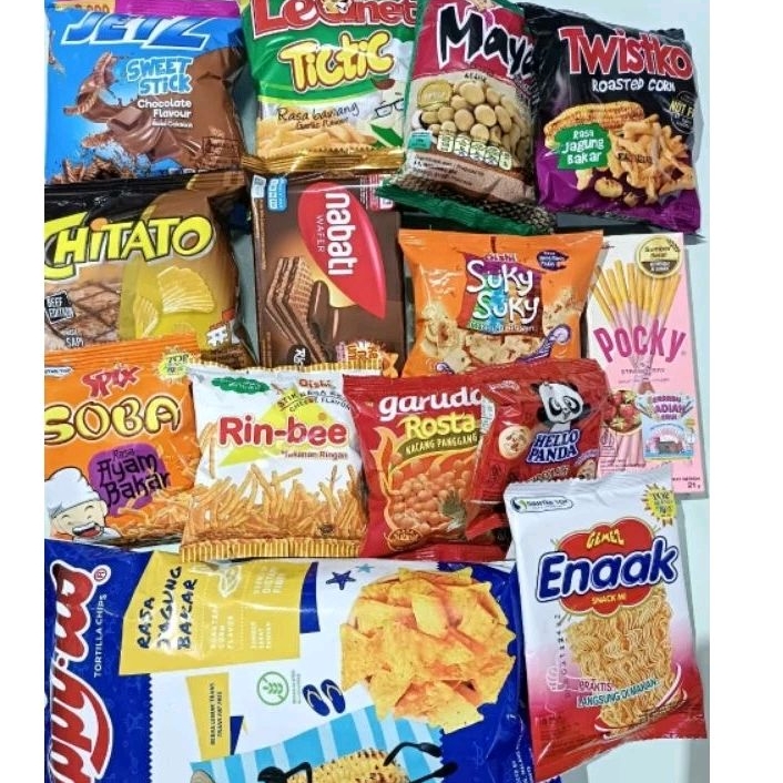 Jual Aneka snack 1 paket isi campur happytos tortilla chips jajan mix varian termurah chitato ...