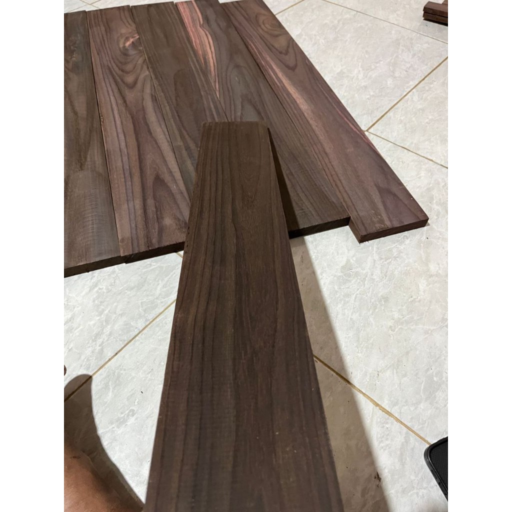 Jual Kayu sonokeling | papan sonokeling | balok sono ukuran bisa custom ...
