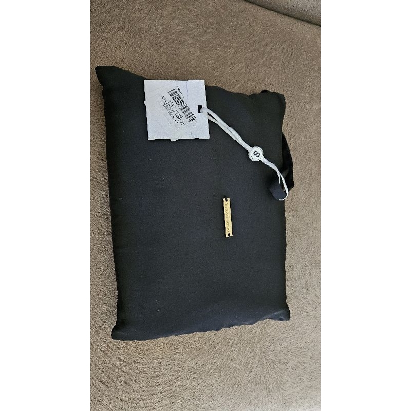 Jual AS IS BASIC PRAYER ROBE (BLACK) Buttonscarves | Shopee Indonesia