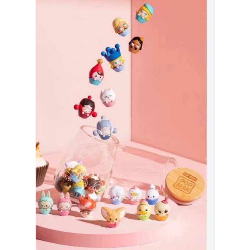 Jual POP MART POP BEAN , Molly Strawberry | Shopee Indonesia