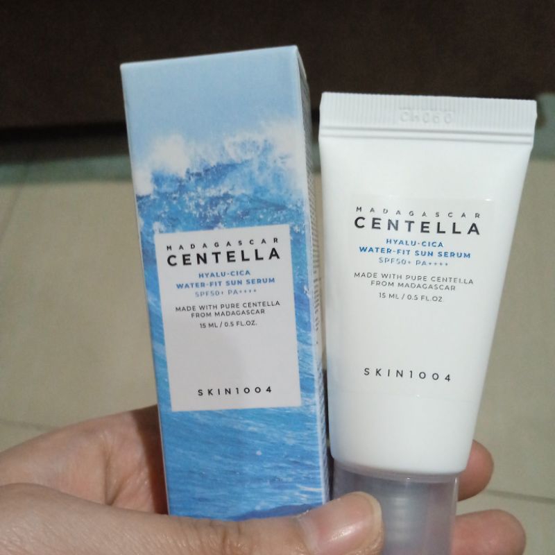 Jual Skin 1004 madagascar centella hyalu-cica water fit sun serum SPF ...