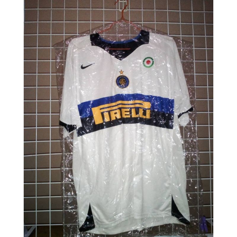 Jual Inter Milan 2005/06 Away | Shopee Indonesia