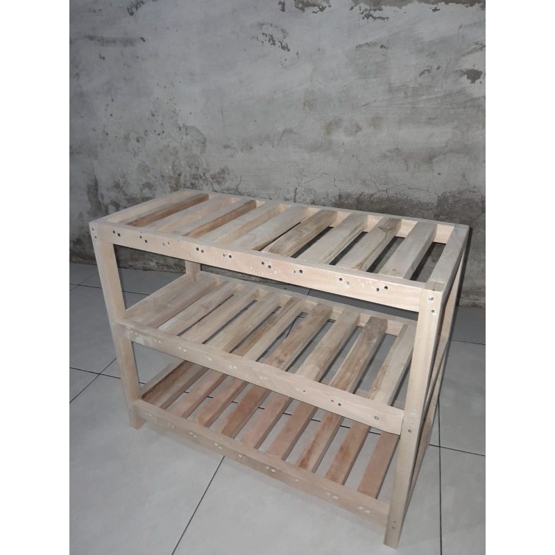 Jual RAK KAYU 3 SUSUN, RAK SEPATU/SENDAL/DAPUR/RAK BUKU | Shopee Indonesia