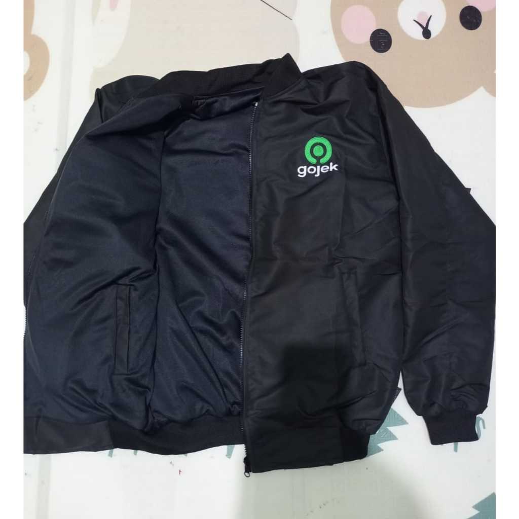Jual JAKET HITM GOJEK VS POLOS MURAH BOLAK BALIK KEREN | Shopee Indonesia