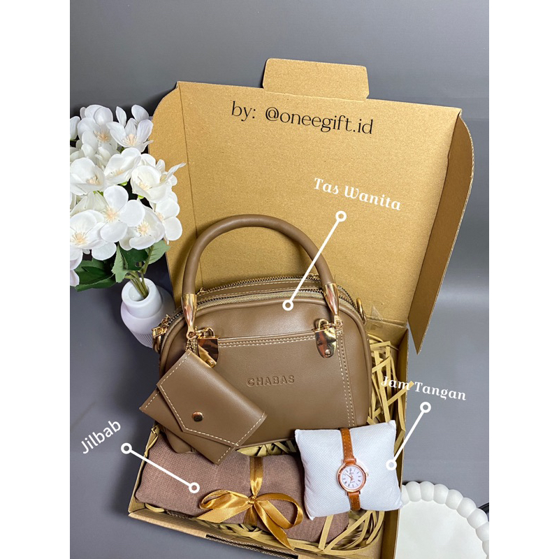 Jual [Hampers 10 ] Kado Hampers Gift Box Hadiah Ulang Tahun Wanita ...