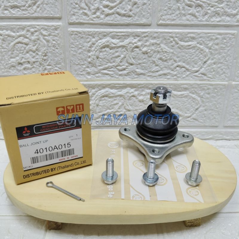 Jual BALL JOINT UPPER SAYAP ATAS MITSUBISHI PAJERO SPORT TRITON ...