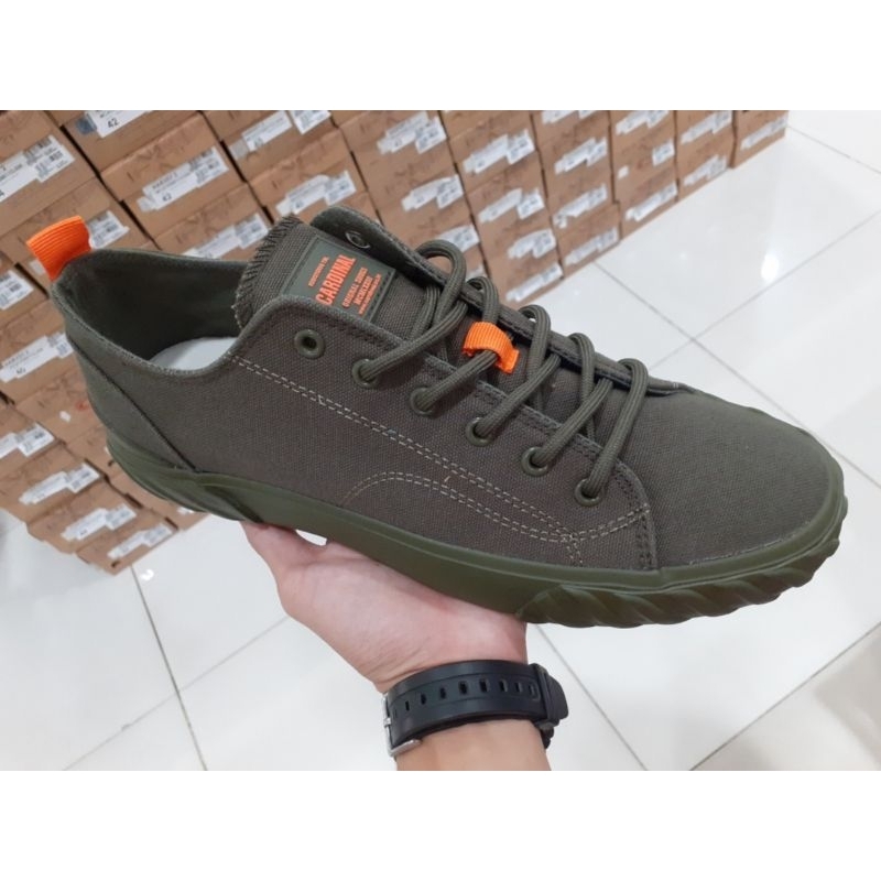 Jual Sepatu Sneakers Pria CARDINAL ️ Terbaru 40-44 (100% ORIGINAL ...