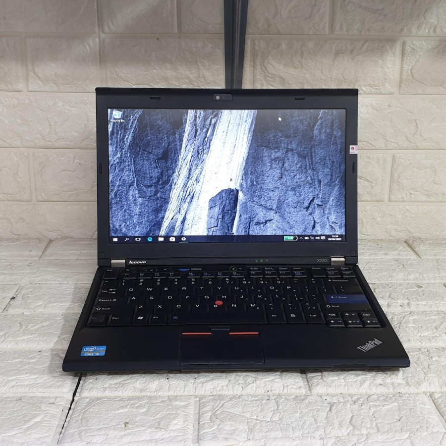 Jual LENOVO THINKPAD X220 INTEL CORE I5 GEN2 - RAM 4GB, SSD 256GB | Shopee Indonesia