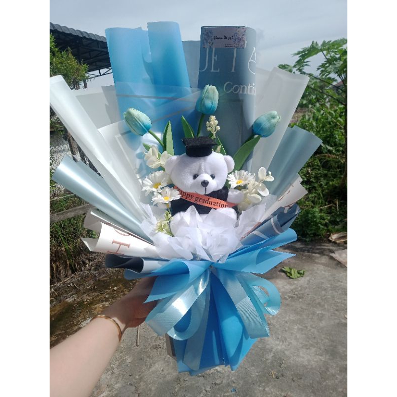 Jual bouquet graduation/ buket wisuda/buket bunga tulip/buket ...