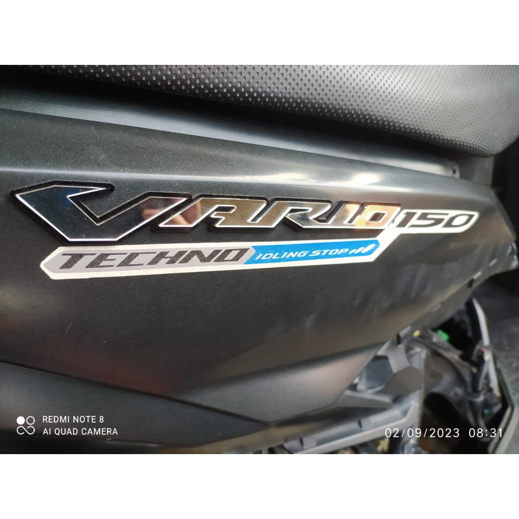 Jual EMBLEM VARIO LOGO VARIO EMBLEM TIMBUL VARIO JAPAN 3D EMBLEM VARIO ...