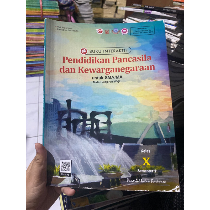 Jual PR Buku interaktif Pendidikan Pancasila dan Kewarganegaraan SMA kelas X semester 1 | Shopee ...