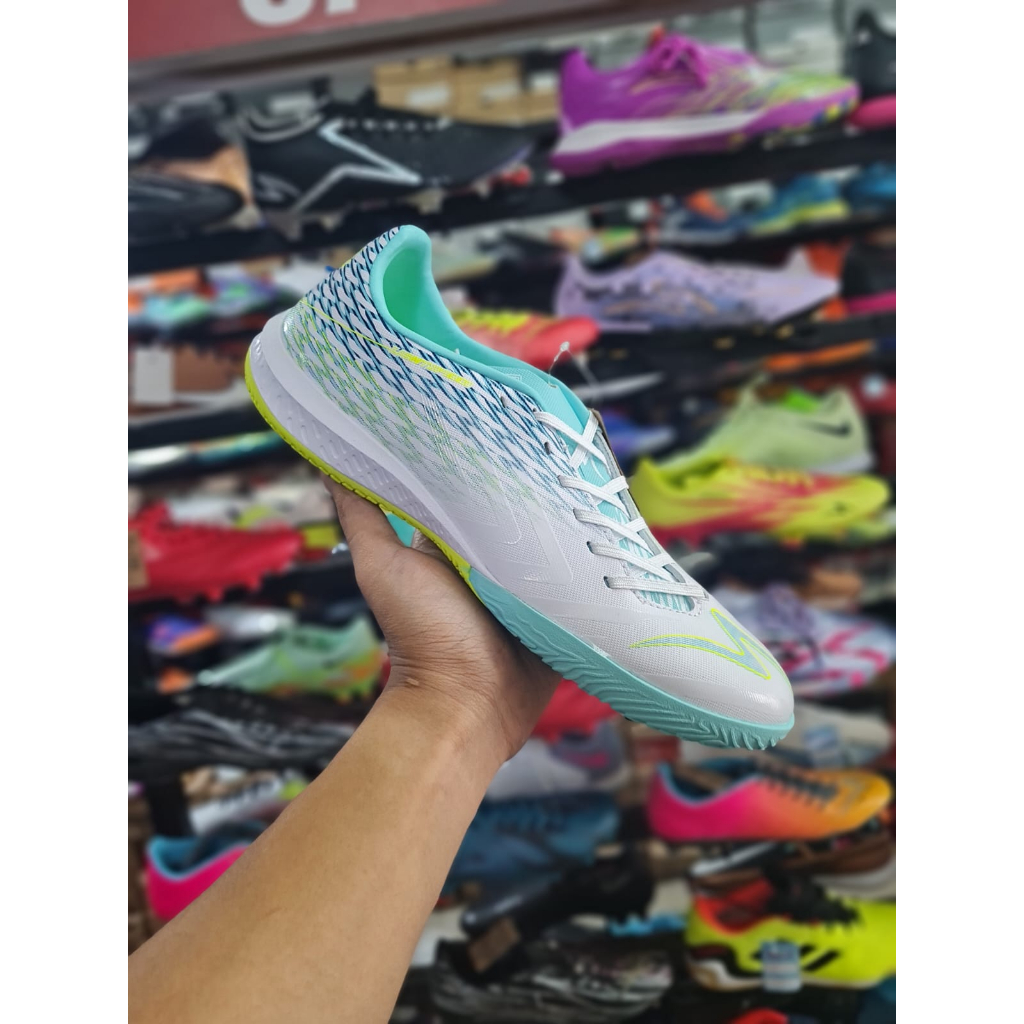 Jual SEPATU FUTSAL SPECS LIGHTSPEED 4 PRO RUNTUBOY IN | Shopee Indonesia