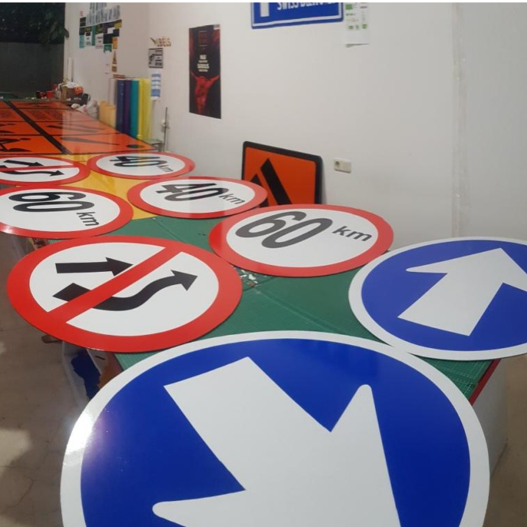 Jual Rambu Petunjuk Arah & Larangan - Lingkaran 60cm Plat Alumunium ...