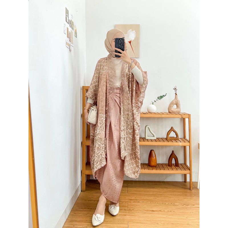 Jual Mesha Set Outer & Rok Lilit Batik Viscose (Tanpa Inner) | Shopee ...