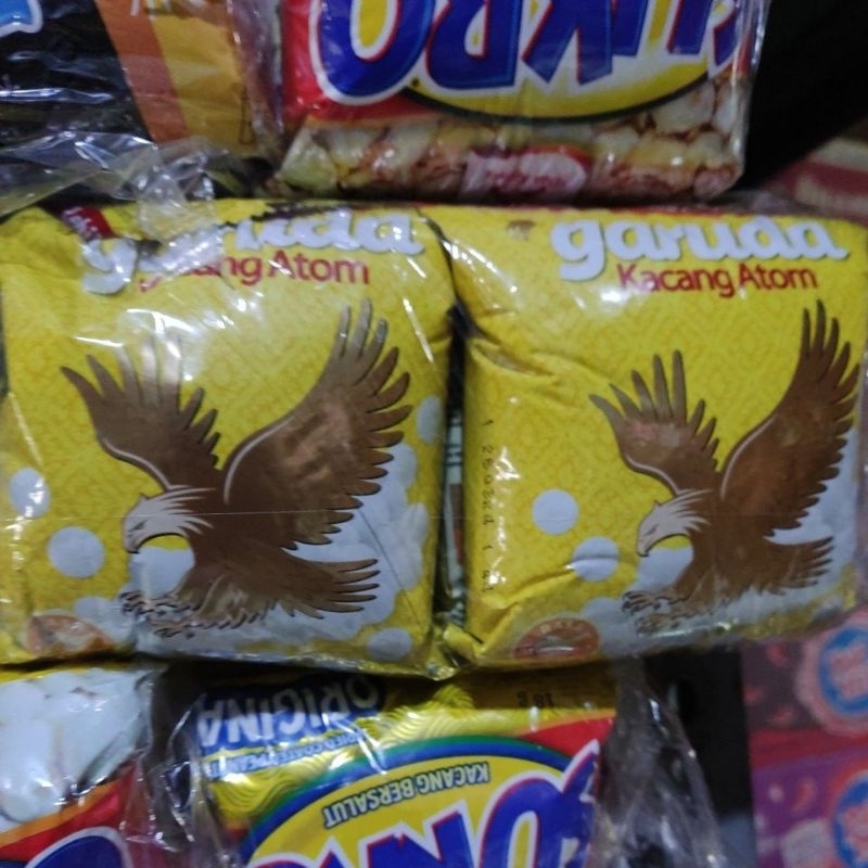 Jual Kacang Atom garuda sachet isi 10 bgks | Shopee Indonesia