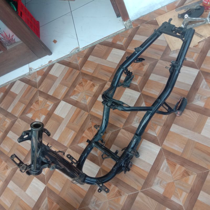 Jual frame Yamaha Xeon GT rc Garuda kerangka rangka sasis original seon ...