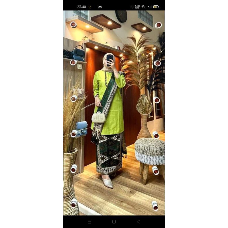 Jual Baju Kurung kombinasi payet batu Mix Batik Tanah Liek | Shopee ...