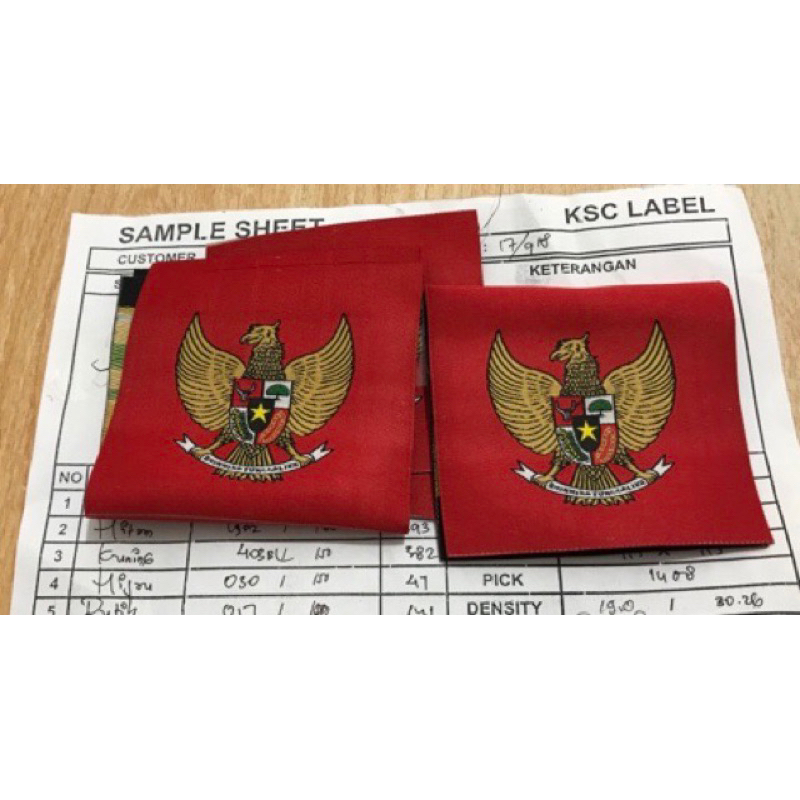 Jual woven patch label 7.5 x 9 cm ( 300 pc ) | Shopee Indonesia