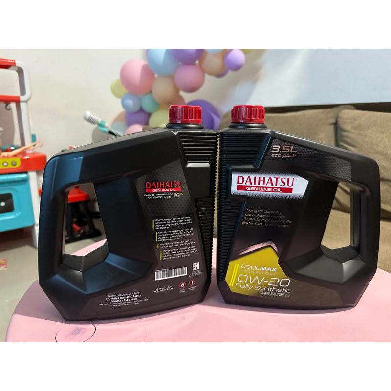 Jual oli mobil (daihatsu genuine oil) | Shopee Indonesia