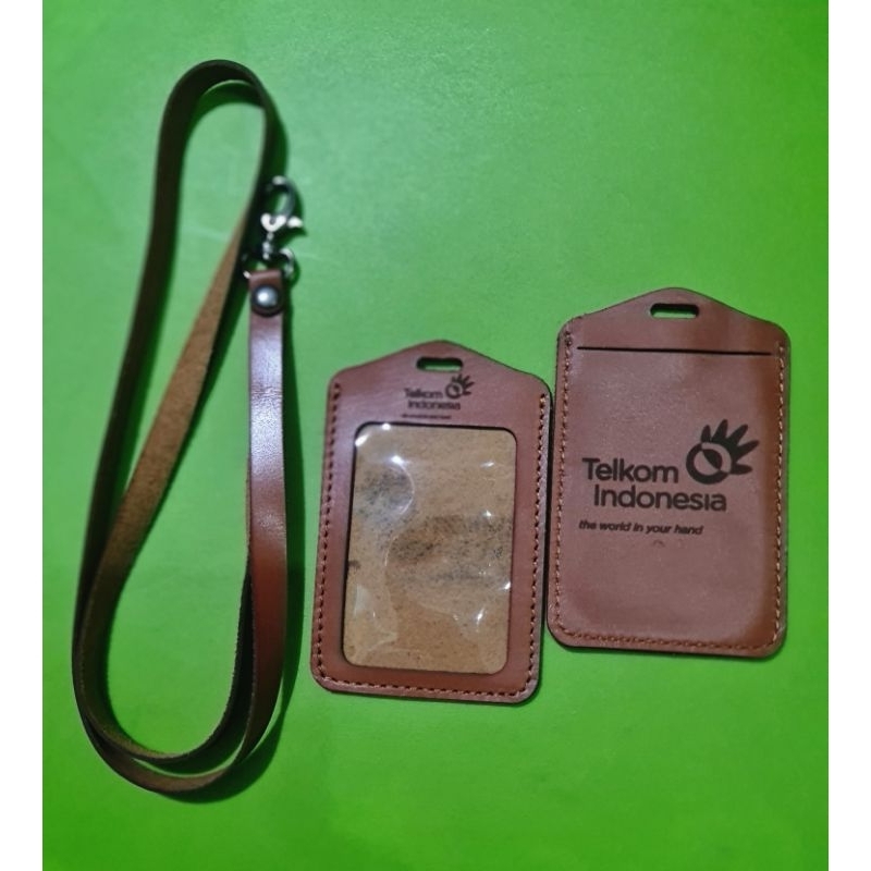 Jual ID CARD Holder Kulit Asli Telkom Indonesia | Shopee Indonesia